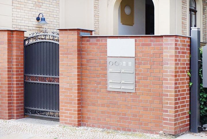 Cenator® | Moderne Briefkastenanlage mit unterschiedlichen Postfächern ...